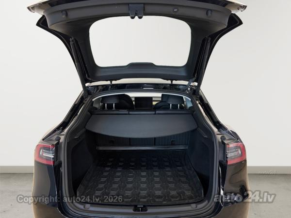 Tesla Model Y 2022 Tallina vietnÄ Melns Tesla Model Y 2022 Tallina, ar dzinÄja tilpumu 0.00 L un nobraukumu 70 tÅ«kst. km par 37900 ā¬, foto 11 vietnÄ AUTOMOTO.COM.LV