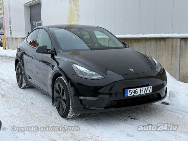 Black Tesla Model Y 2023 in Tallinn, with an engine capacity of 0.00 L and mileage of 39 thousand km for 39990 €, photo 1 on AUTOMOTO.COM.LV