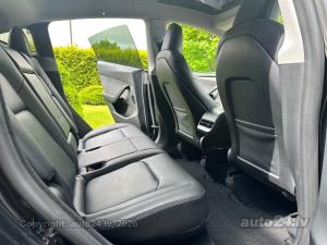 Melns Tesla Model Y 2023 Tallina, ar dzinēja tilpumu 0.00 L un nobraukumu 95 tūkst. km par 34800 €, foto 13 vietnē AUTOMOTO.COM.LV
