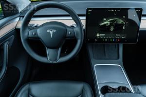 Melns Tesla Model Y 2023 Rīga, ar dzinēja tilpumu 0.00 L un nobraukumu 42 tūkst. km par 38500 €, foto 18 vietnē AUTOMOTO.COM.LV