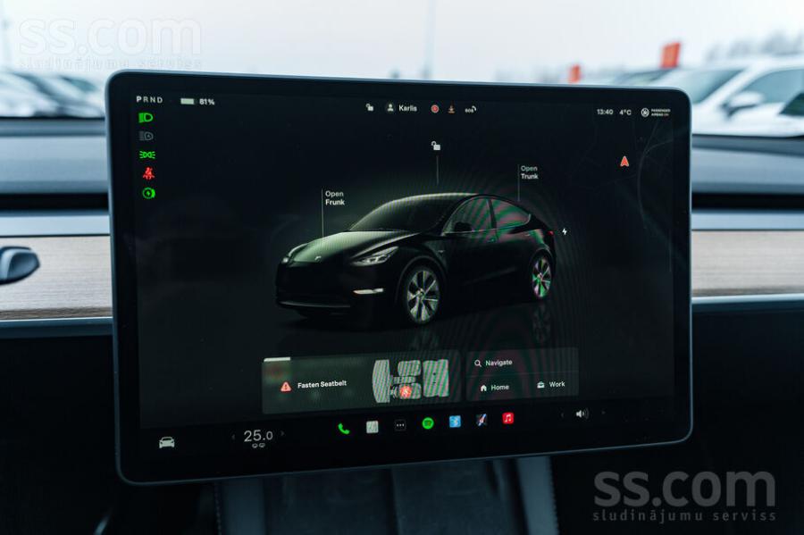 Melns Tesla Model Y 2023 Rīga, ar dzinēja tilpumu 0.00 L un nobraukumu 42 tūkst. km par 38500 €, foto 22 vietnē AUTOMOTO.COM.LV