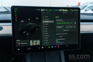 Melns Tesla Model Y 2023 Rīga, ar dzinēja tilpumu 0.00 L un nobraukumu 42 tūkst. km par 38500 €, foto 25 vietnē AUTOMOTO.COM.LV