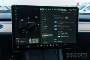Melns Tesla Model Y 2023 Rīga, ar dzinēja tilpumu 0.00 L un nobraukumu 42 tūkst. km par 38500 €, foto 34 vietnē AUTOMOTO.COM.LV