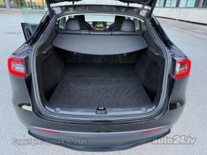 Melns Tesla Model Y 2023 Tallina, ar dzinēja tilpumu 0.00 L un nobraukumu 114 tūkst. km par 32900 €, foto 24 vietnē AUTOMOTO.COM.LV