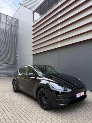 Melns Tesla Model Y 2023 Viļņa, ar dzinēja tilpumu 0.00 L un nobraukumu 66 tūkst. km par 32900 €, foto 9 vietnē AUTOMOTO.COM.LV