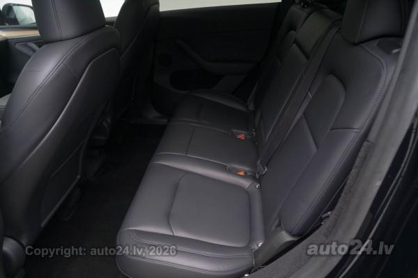 Tesla Model Y 2023 Tallina vietnē Melns Tesla Model Y 2023 Tallina, ar dzinēja tilpumu 0.00 L un nobraukumu 80 tūkst. km par 37990 €, foto 11 vietnē AUTOMOTO.COM.LV