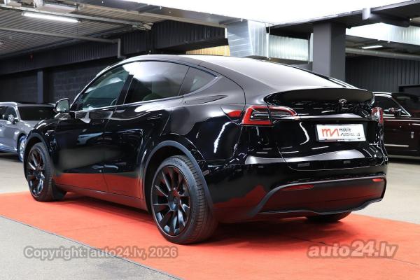 Tesla Model Y 2023 Tallina vietnē Melns Tesla Model Y 2023 Tallina, ar dzinēja tilpumu 0.00 L un nobraukumu 75 tūkst. km par 39995 €, foto 4 vietnē AUTOMOTO.COM.LV
