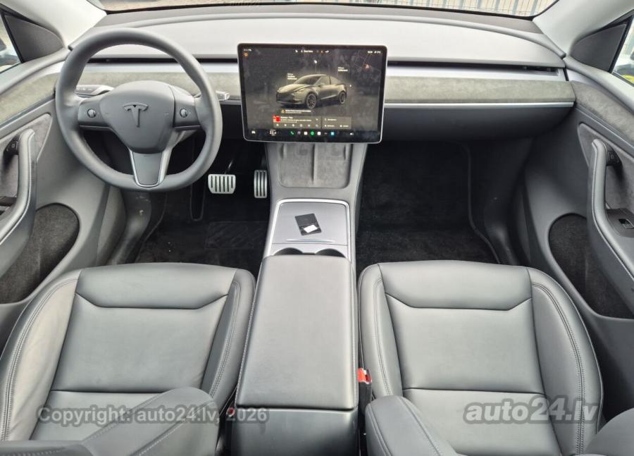 Melns Tesla Model Y 2024 Tallina, ar dzinēja tilpumu 0.00 L un nobraukumu 40 tūkst. km par 41900 €, foto 4 vietnē AUTOMOTO.COM.LV
