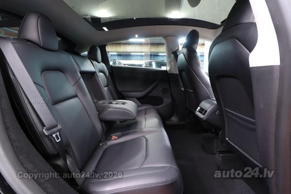 Черный Тесла Модель Y 2024 в Таллин, объемом двигателя 0.00 л и пробегом 57 тыс. км за 41995 €, фото 11 на AUTOMOTO.COM.LV