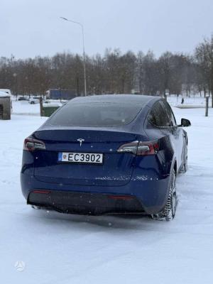 Blue Tesla Model Y 2020 in Kaunas, with an engine capacity of 0.00 L and mileage of 82 thousand km for 23000 €, photo 14 on AUTOMOTO.COM.LV
