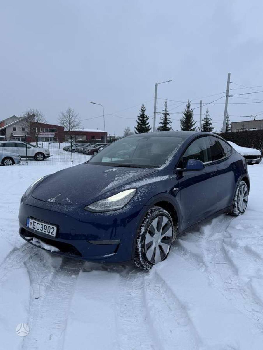 Blue Tesla Model Y 2020 in Kaunas, with an engine capacity of 0.00 L and mileage of 82 thousand km for 23000 €, photo 19 on AUTOMOTO.COM.LV