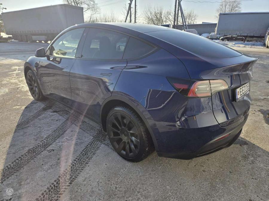 Zils Tesla Model Y 2022 Marijampole, ar dzinēja tilpumu 0.00 L un nobraukumu 90 tūkst. km par 29645 €, foto 4 vietnē AUTOMOTO.COM.LV