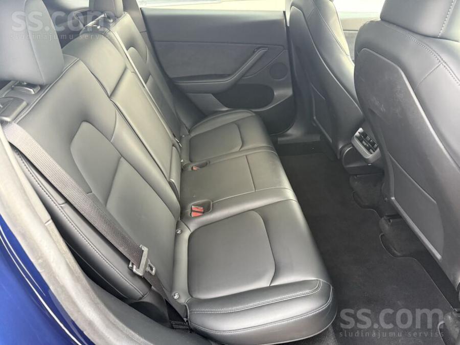 Blue Tesla Model Y 2022 in Riga, with an engine capacity of 0.00 L and mileage of 123 thousand km for 28900 €, photo 13 on AUTOMOTO.COM.LV