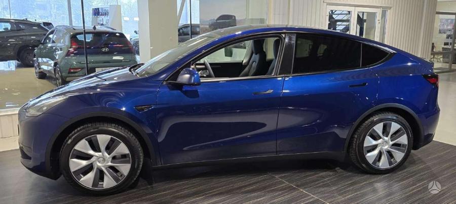 Zils Tesla Model Y 2023 Šauļi, ar dzinēja tilpumu 0.00 L un nobraukumu 34 tūkst. km par 26900 €, foto 4 vietnē AUTOMOTO.COM.LV