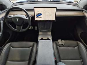 Blue Tesla Model Y 2024 in Tallinn, with an engine capacity of 0.00 L and mileage of 52 thousand km for 23500 €, photo 15 on AUTOMOTO.COM.LV