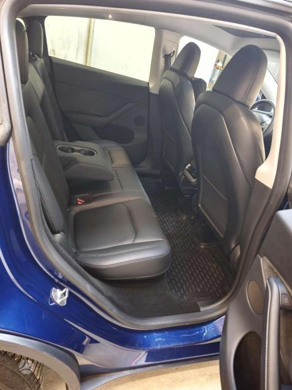 Zils Tesla Model Y 2024 Tallina, ar dzinēja tilpumu 0.00 L un nobraukumu 52 tūkst. km par 37500 €, foto 9 vietnē AUTOMOTO.COM.LV