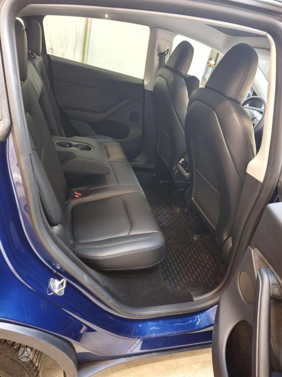 Blue Tesla Model Y 2024 in Tallinn, with an engine capacity of 0.00 L and mileage of 52 thousand km for 37500 €, photo 9 on AUTOMOTO.COM.LV