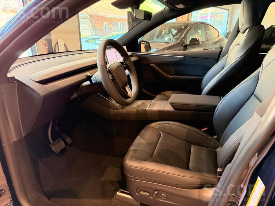 Blue Tesla Model Y 2026 in Riga, with an engine capacity of 0.00 L and mileage of 10 thousand km for 59900 €, photo 10 on AUTOMOTO.COM.LV
