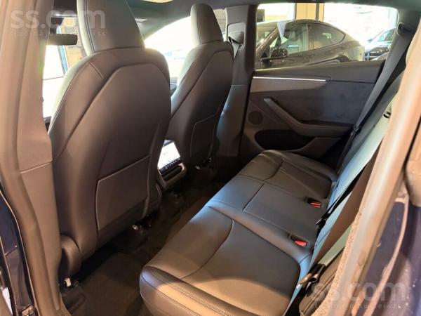 Blue Tesla Model Y 2026 in Riga, with an engine capacity of 0.00 L and mileage of 10 thousand km for 59900 €, photo 10 on AUTOMOTO.COM.LV