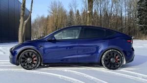 Zils Tesla Model Y 2022 Kauņa, ar dzinēja tilpumu 0.00 L un nobraukumu 98 tūkst. km par 25500 €, foto 3 vietnē AUTOMOTO.COM.LV