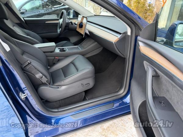 Zils Tesla Model Y 2022 Tallina, ar dzinēja tilpumu 0.00 L un nobraukumu 55 tūkst. km par 33990 €, foto 7 vietnē AUTOMOTO.COM.LV