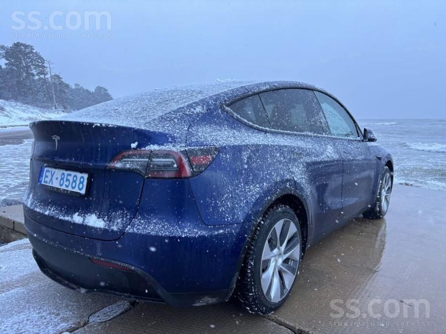 Zils Tesla Model Y 2023 Rīga, ar dzinēja tilpumu 0.00 L un nobraukumu 89 tūkst. km par 32499 €, foto 4 vietnē AUTOMOTO.COM.LV
