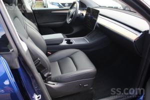 Blue Tesla Model Y 2023 in Liepaja, with an engine capacity of 0.00 L and mileage of 190 thousand km for 26500 €, photo 9 on AUTOMOTO.COM.LV