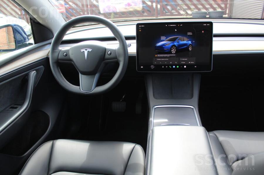 Blue Tesla Model Y 2023 in Liepaja, with an engine capacity of 0.00 L and mileage of 190 thousand km for 26500 €, photo 11 on AUTOMOTO.COM.LV