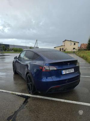 Zils Tesla Model Y 2023 Panevēža, ar dzinēja tilpumu 0.00 L un nobraukumu 43 tūkst. km par 25000 €, foto 5 vietnē AUTOMOTO.COM.LV
