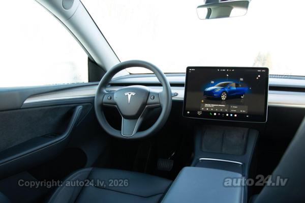 Zils Tesla Model Y 2024 Pērnava, ar dzinēja tilpumu 0.00 L un nobraukumu 19 tūkst. km par 31990 €, foto 10 vietnē AUTOMOTO.COM.LV