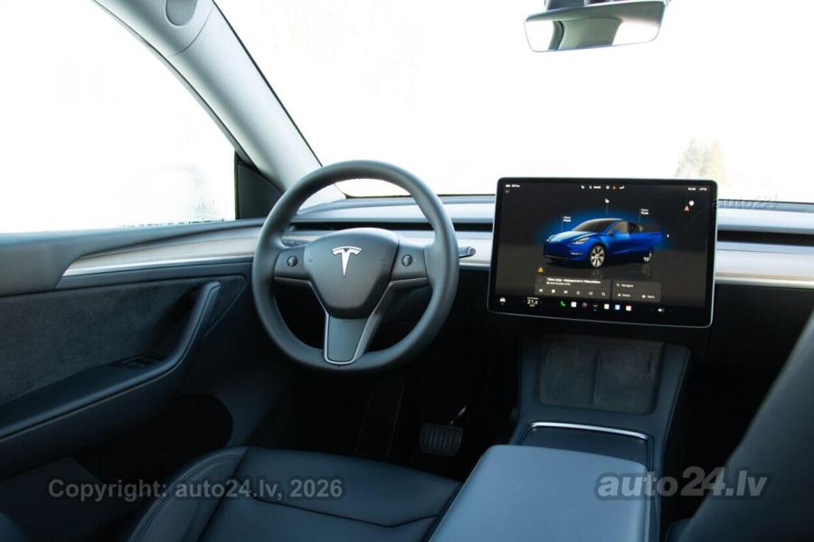 Zils Tesla Model Y 2024 Pērnava, ar dzinēja tilpumu 0.00 L un nobraukumu 19 tūkst. km par 31990 €, foto 10 vietnē AUTOMOTO.COM.LV