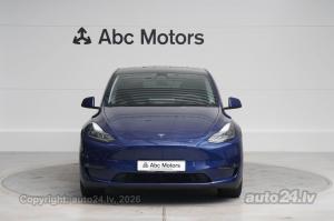 Blue Tesla Model Y 2024 in Tallinn, with an engine capacity of 0.00 L and mileage of 50 thousand km for 42990 €, photo 3 on AUTOMOTO.COM.LV