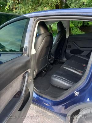 Zils Tesla Model Y 2024 Tartu, ar dzinēja tilpumu 0.00 L un nobraukumu 69 tūkst. km par 39200 €, foto 11 vietnē AUTOMOTO.COM.LV