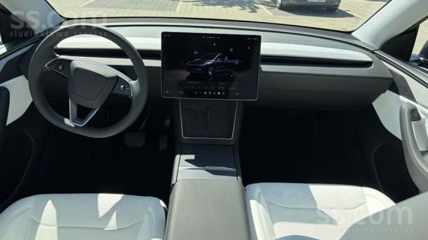 Zils Tesla Model Y 2026 Rīga, ar dzinēja tilpumu 0.00 L un nobraukumu 20 tūkst. km par 57000 €, foto 8 vietnē AUTOMOTO.COM.LV