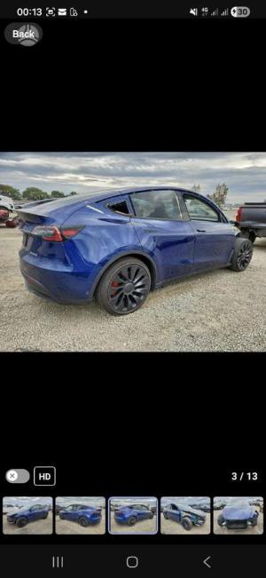 Zils Tesla Model Y 2022 Klaipėda, ar dzinēja tilpumu 0.00 L un nobraukumu 34 tūkst. km par 18500 €, foto 3 vietnē AUTOMOTO.COM.LV