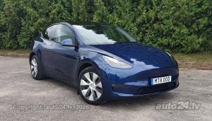 Blue Tesla Model Y 2022 in Tartu, with an engine capacity of 0.00 L and mileage of 107 thousand km for 32900 €, photo 10 on AUTOMOTO.COM.LV