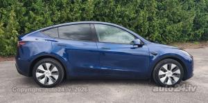 Blue Tesla Model Y 2022 in Tartu, with an engine capacity of 0.00 L and mileage of 107 thousand km for 32900 €, photo 7 on AUTOMOTO.COM.LV