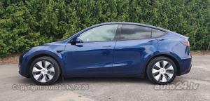 Blue Tesla Model Y 2022 in Tartu, with an engine capacity of 0.00 L and mileage of 107 thousand km for 32900 €, photo 9 on AUTOMOTO.COM.LV