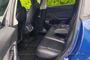 Blue Tesla Model Y 2022 in Tartu, with an engine capacity of 0.00 L and mileage of 107 thousand km for 32900 €, photo 27 on AUTOMOTO.COM.LV