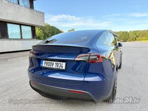 Blue Tesla Model Y 2023 in Tallinn, with an engine capacity of 0.00 L and mileage of 105 thousand km for 33800 €, photo 11 on AUTOMOTO.COM.LV
