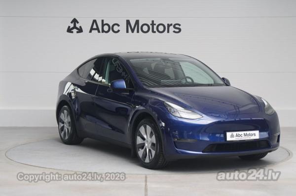Blue Tesla Model Y 2024 in Tallinn, with an engine capacity of 0.00 L and mileage of 54 thousand km for 41990 €, photo 3 on AUTOMOTO.COM.LV