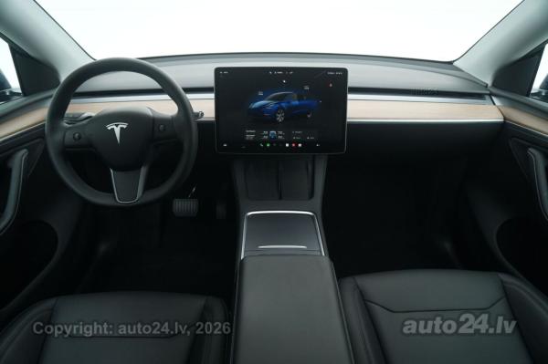 Blue Tesla Model Y 2024 in Tallinn, with an engine capacity of 0.00 L and mileage of 54 thousand km for 41990 €, photo 8 on AUTOMOTO.COM.LV