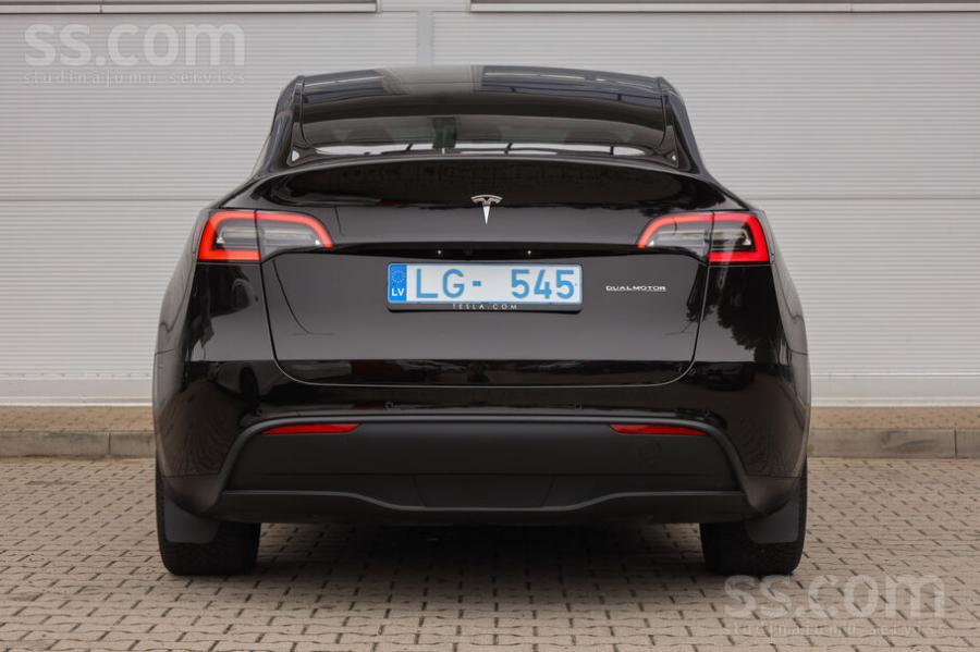 Brūns Tesla Model Y 2021 Rīga, ar dzinēja tilpumu 0.00 L un nobraukumu 0 tūkst. km par 34995 €, foto 8 vietnē AUTOMOTO.COM.LV