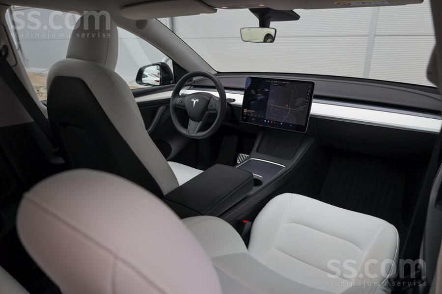 Brūns Tesla Model Y 2021 Rīga, ar dzinēja tilpumu 0.00 L un nobraukumu 0 tūkst. km par 34995 €, foto 11 vietnē AUTOMOTO.COM.LV