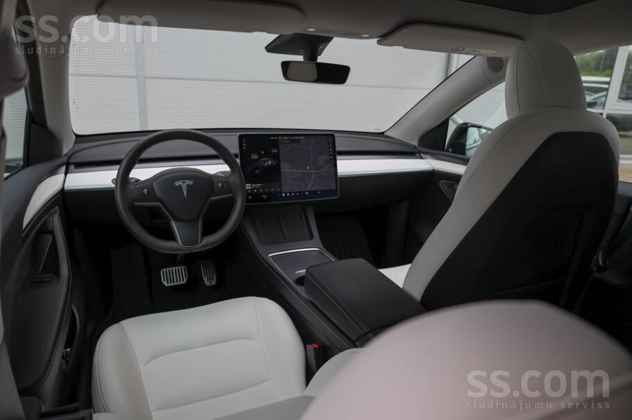 Brūns Tesla Model Y 2021 Rīga, ar dzinēja tilpumu 0.00 L un nobraukumu 0 tūkst. km par 34995 €, foto 14 vietnē AUTOMOTO.COM.LV