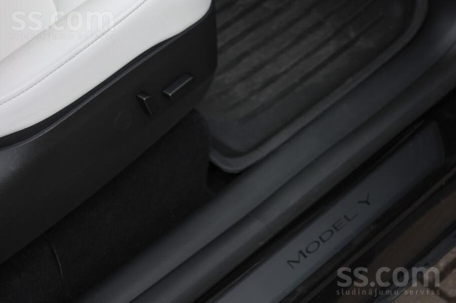 Brūns Tesla Model Y 2021 Rīga, ar dzinēja tilpumu 0.00 L un nobraukumu 0 tūkst. km par 34995 €, foto 19 vietnē AUTOMOTO.COM.LV