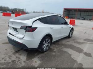 Tesla Model Y 2023 in Klaipeda, with an engine capacity of 0.00 L and mileage of 0 thousand km for 10000 €, photo 5 on AUTOMOTO.COM.LV