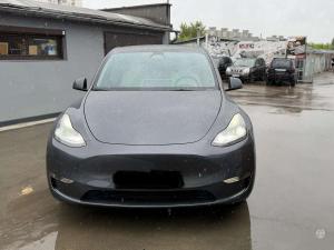 Tesla Model Y 2023 in Kaunas, with an engine capacity of 0.00 L and mileage of 44 thousand km for 28700 €, photo 5 on AUTOMOTO.COM.LV