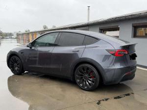 Tesla Model Y 2023 in Kaunas, with an engine capacity of 0.00 L and mileage of 44 thousand km for 28700 €, photo 7 on AUTOMOTO.COM.LV