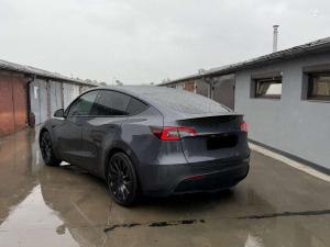 Tesla Model Y 2023 in Kaunas, with an engine capacity of 0.00 L and mileage of 44 thousand km for 28700 €, photo 13 on AUTOMOTO.COM.LV
